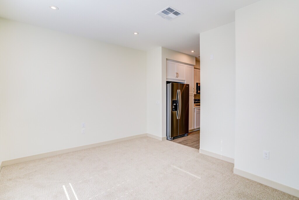 Bolsa Row Apartments in Westminster, CA | ApartmentHomeLiving.com