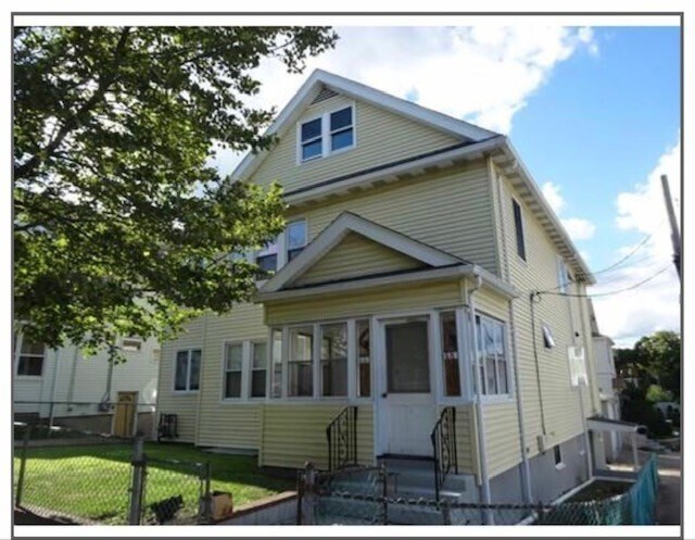66 Beech St, Unit 66 | Rentals in Belmont, MA