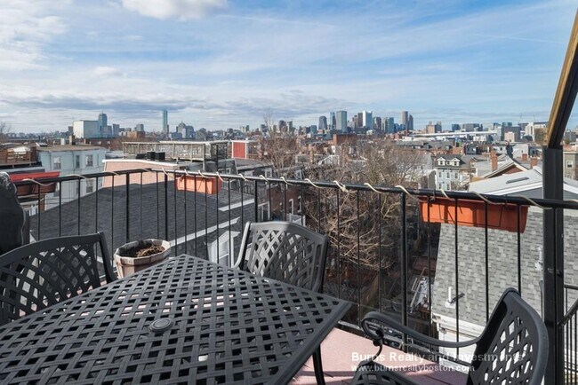 11 Thomas Park | Rentals in Boston, MA