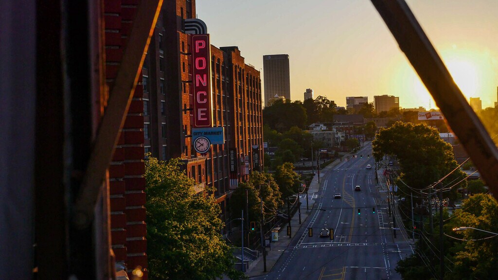 Ford Factory Lofts Apartments in Atlanta, GA | ApartmentHomeLiving.com