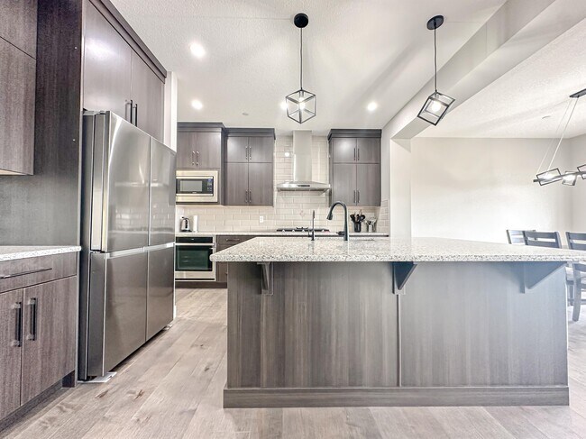 311 Lucas Way NW | Rentals in Calgary, AB