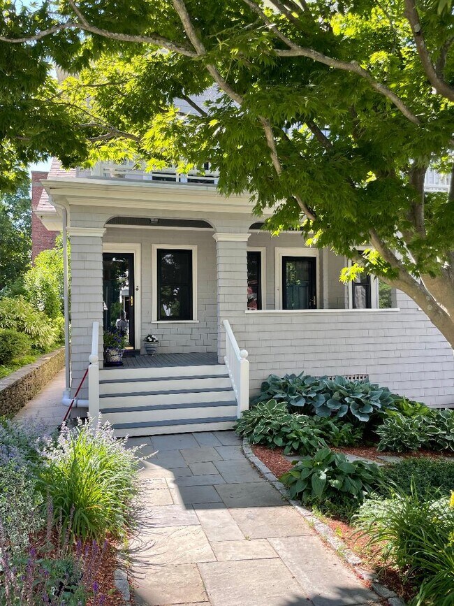 5 Avon Rd | Rentals in Watertown, MA