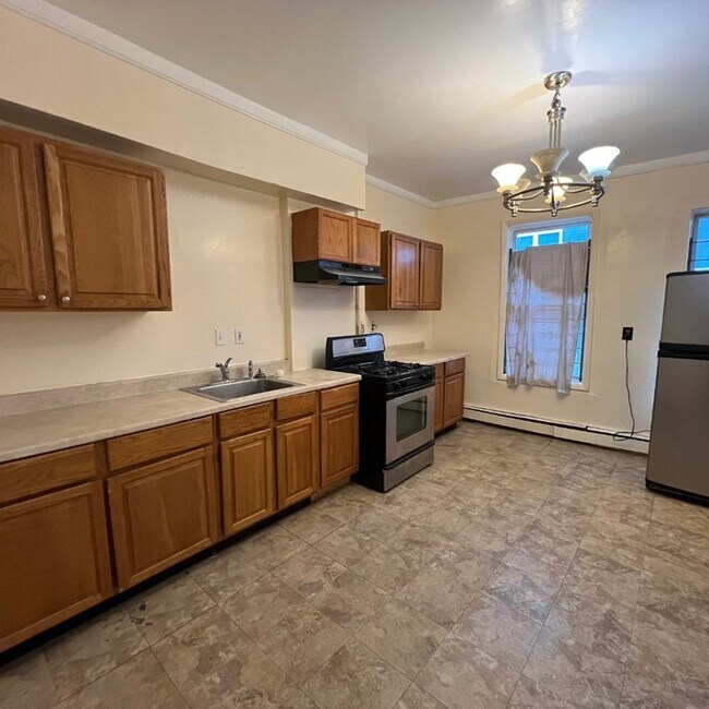 26 Alpine St, Unit 1 | Rentals in Boston, MA