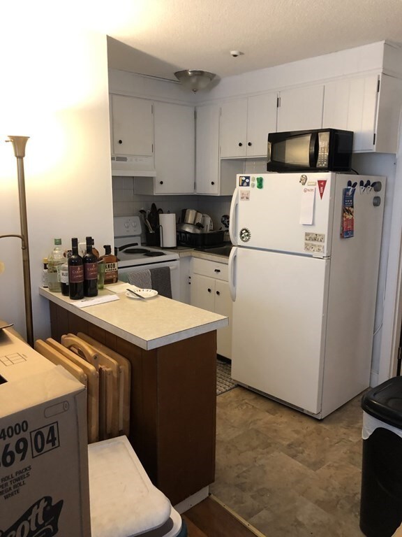86 Quarry St | Rentals in Quincy, MA