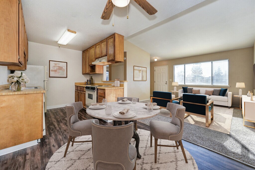 Stonegate Apartments in Manteca, CA | ApartmentHomeLiving.com