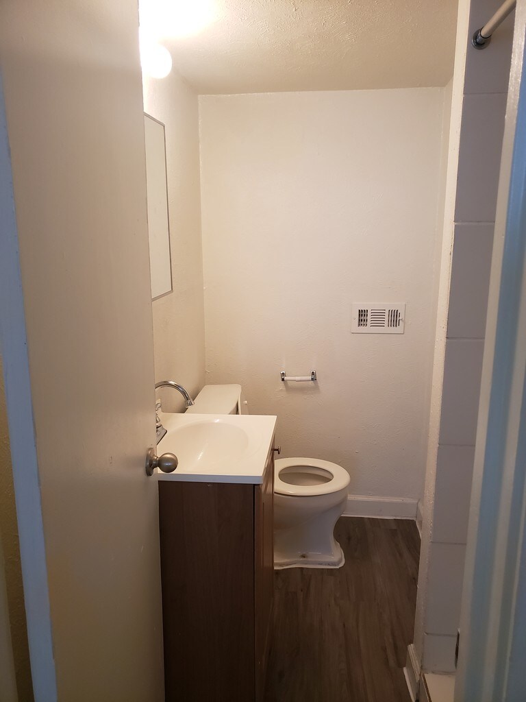 San Gabriel Square Apartments | Austin, TX Apartments