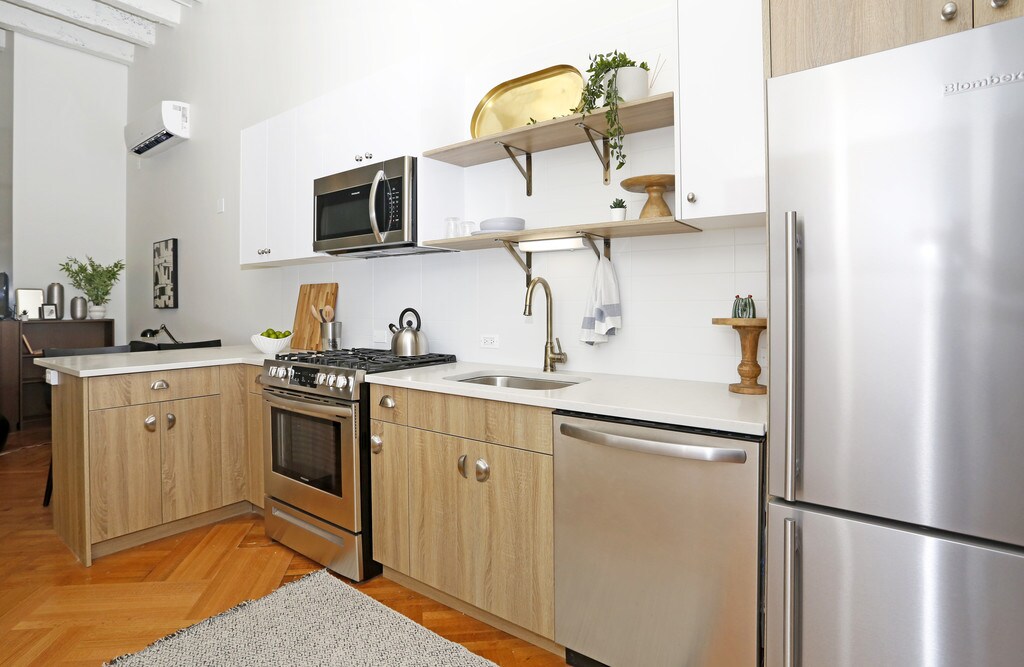 The Alfred | Chicago, IL Apartments