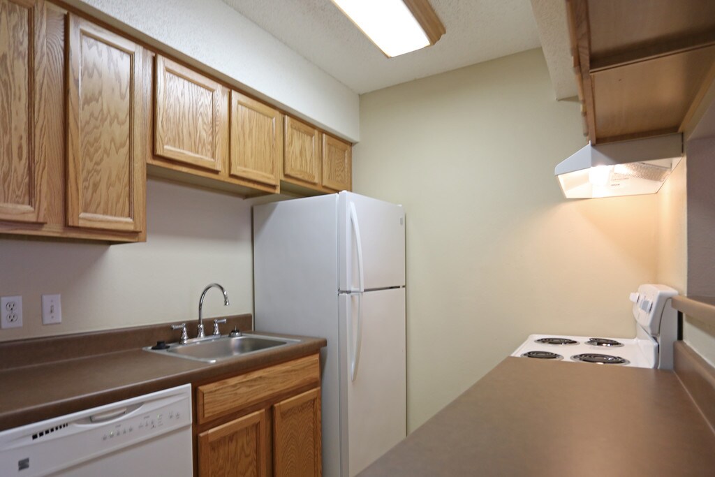 Riverstone Apartments | San Antonio, TX Apartments