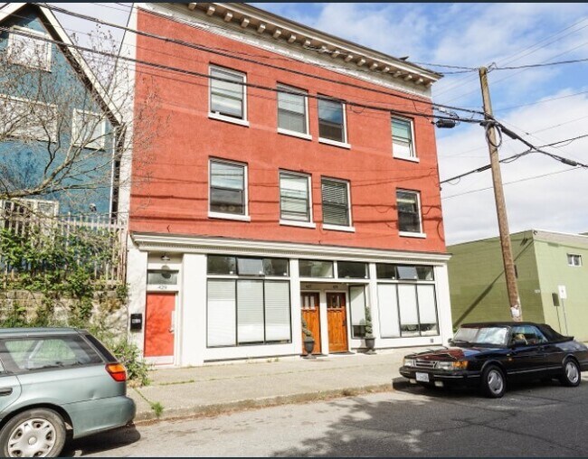 St. Elmo Rooms Apartments | Vancouver, BC Apartments For Rent