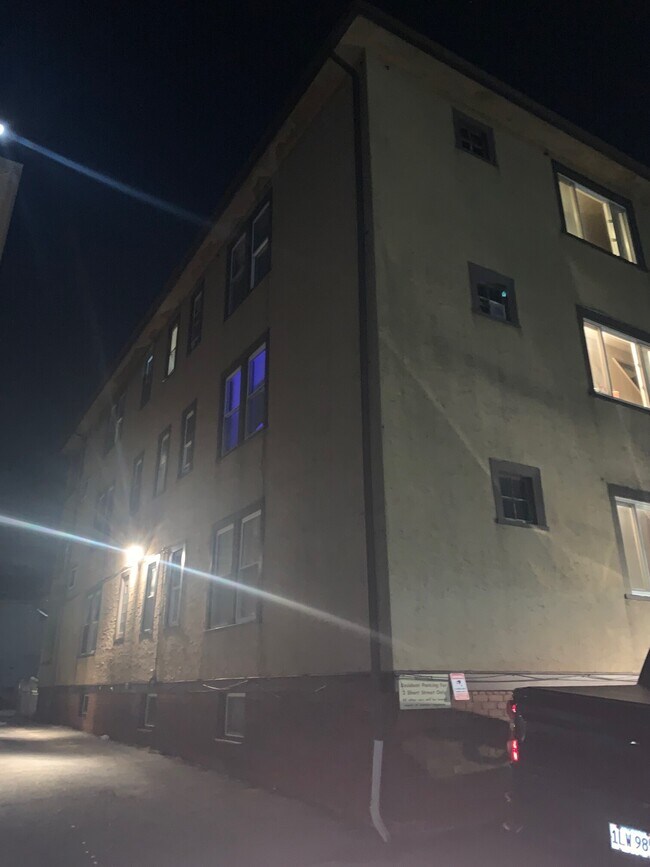 2 Short St | Rentals in Worcester, MA