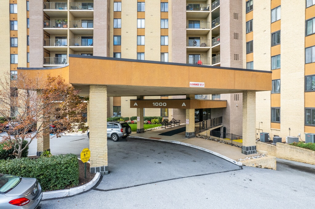 Valley Forge Towers South Apartments | King of Prussia, PA Apartments ...