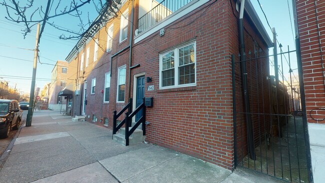 1142 Tasker St | Rentals in Philadelphia, PA