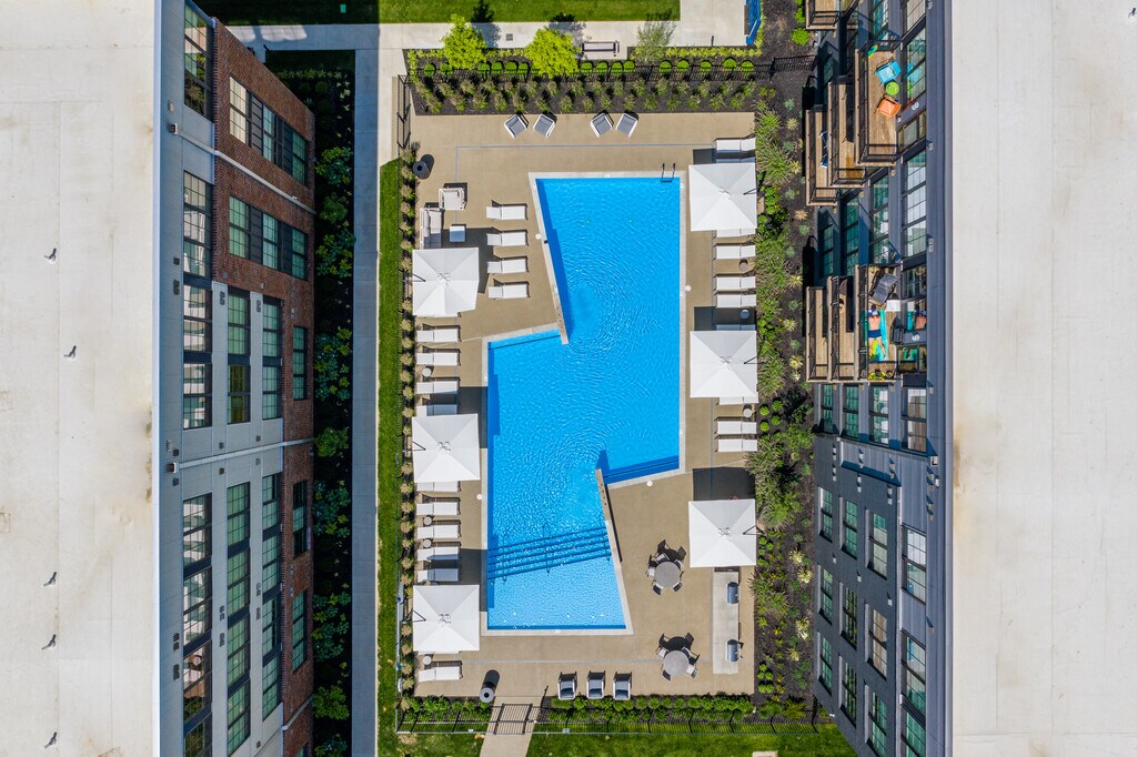 Station 324 Apartments in Columbus, OH | ApartmentHomeLiving.com