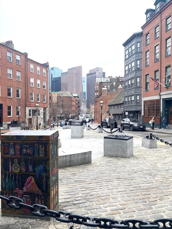 2 N Square, Unit 4 | Rentals in Boston, MA