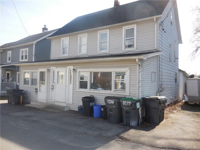 106 Jewell St | Rentals in Maybrook, NY