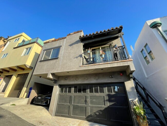 222 24th Pl | Rentals in Manhattan Beach, CA
