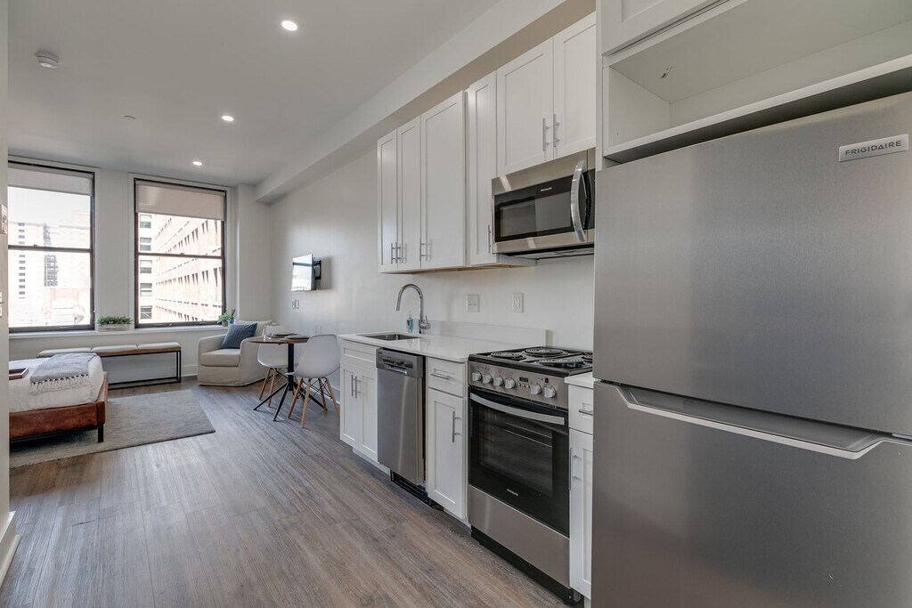 The Ledger Residences Apartments in Philadelphia, PA ...