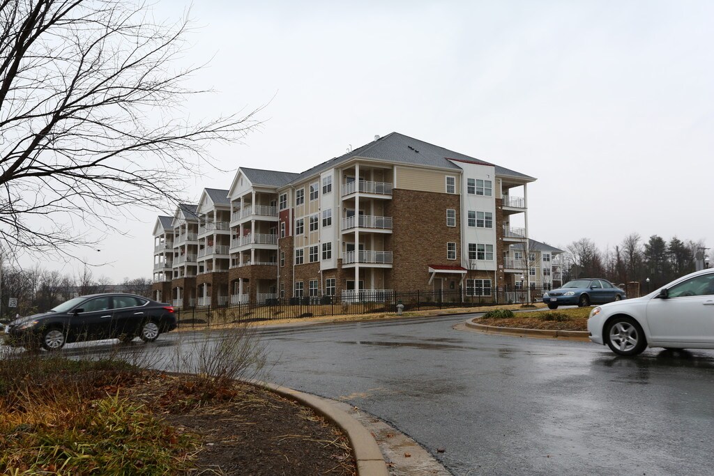 Conifer Village at Oakcrest - Senior Living | District Heights, MD ...