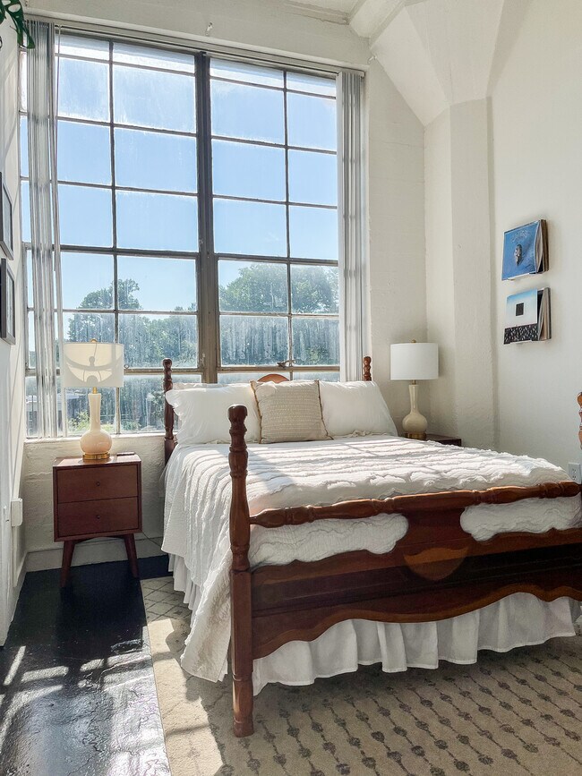 Ford Factory Lofts | Atlanta, GA Apartments