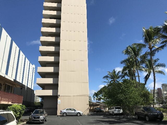 620 McCully St-Unit -APT 202 | Rentals in Honolulu, HI