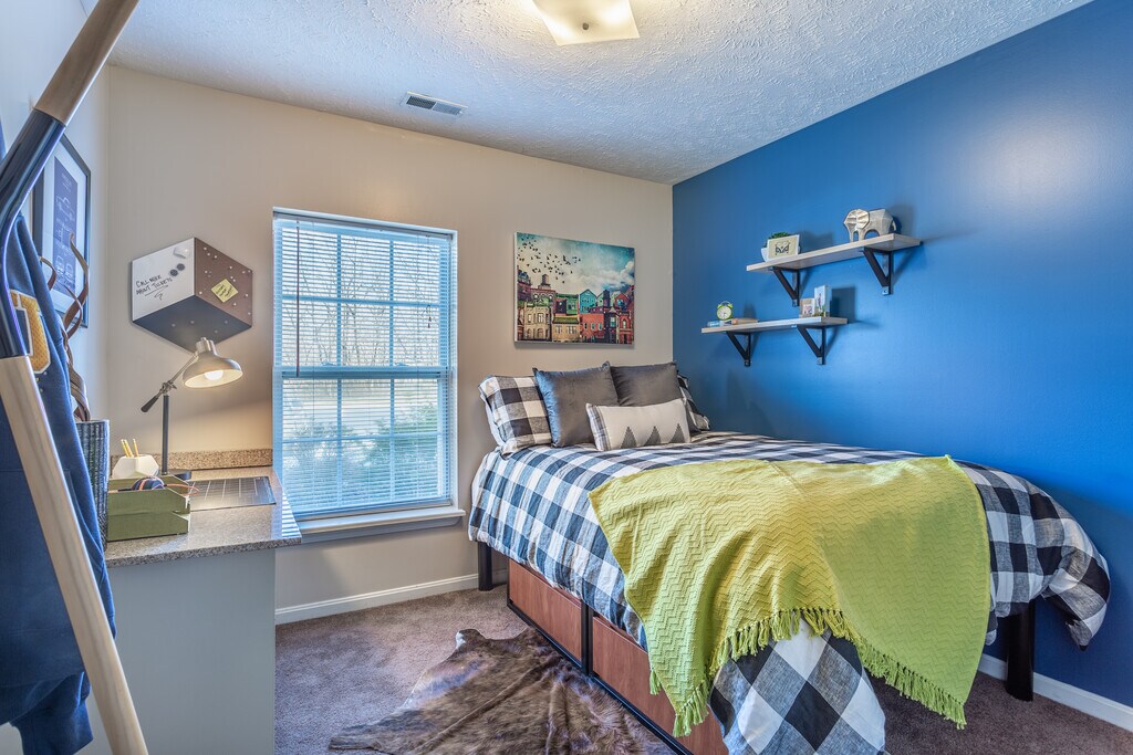 Campus Pointe Kent | Kent, OH Apartments