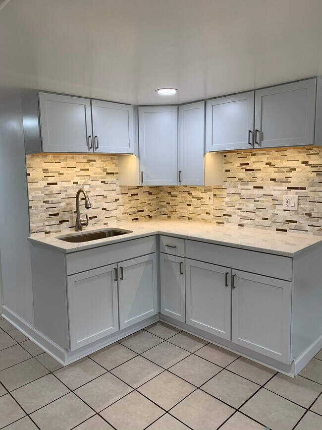 4947 S Keeler Ave | Rentals in Chicago, IL