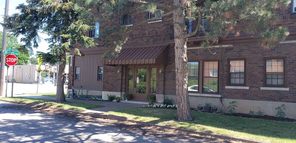 Harry S. Jordan Gardens Apartments | Niagara Falls, NY Apartments For Rent