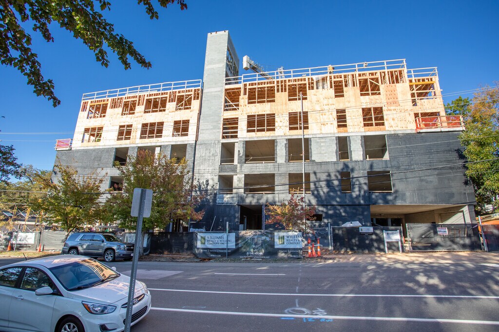 The Acorn on Person Street Apartments | Raleigh, NC Apartments For Rent