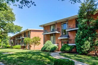 Independence Towers Apartments | Independence, MO Apartments For Rent