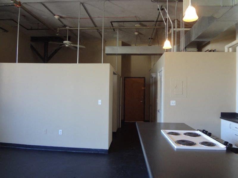 Block 2 Lofts Apartments in Little Rock, AR | ApartmentHomeLiving.com