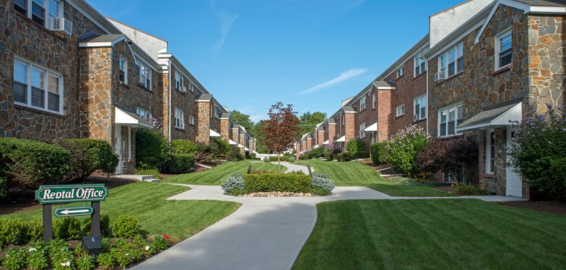 Menands Gardens | Menands, NY Apartments