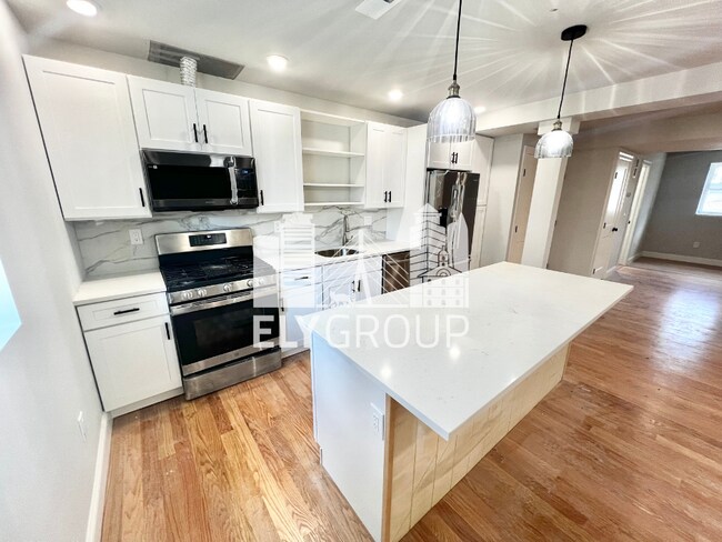 35 Lincoln St | Rentals in Medford, MA