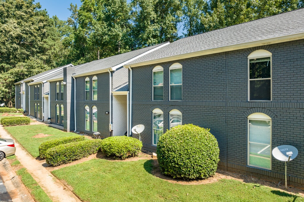 Avondale Village | Decatur, GA Apartments