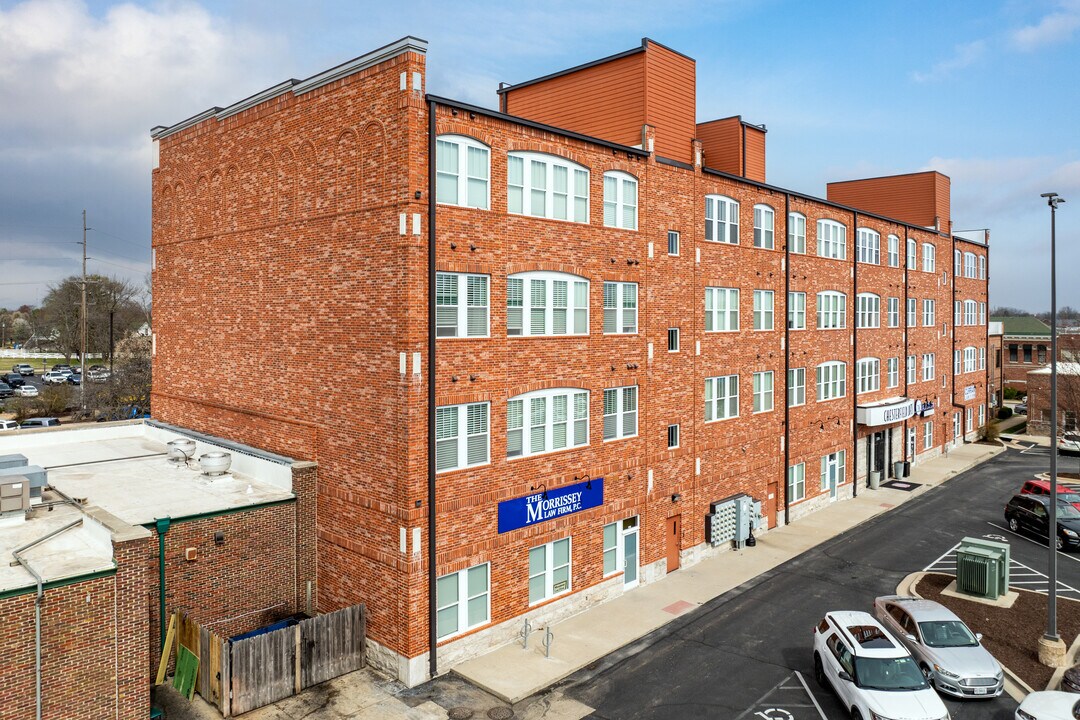 Chesterfield Lofts Apartments in Springfield, MO | ApartmentHomeLiving.com