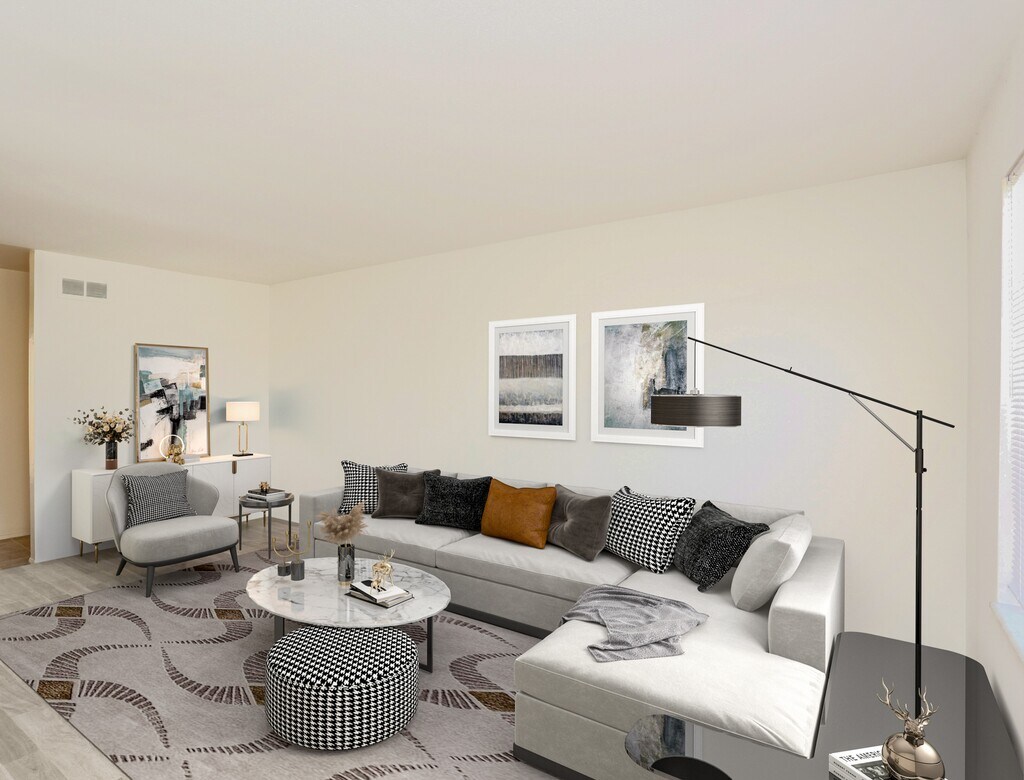 Carrollton Village Apartments | Bridgeton, MO Apartments