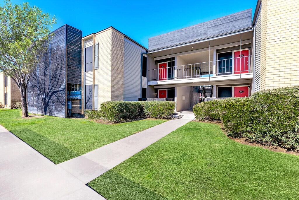 The Ranch Apartments in Tyler, TX | ApartmentHomeLiving.com