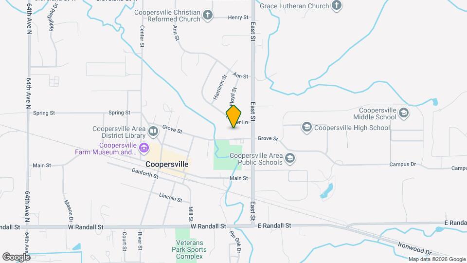 73 Grove St | Rentals in Coopersville, MI