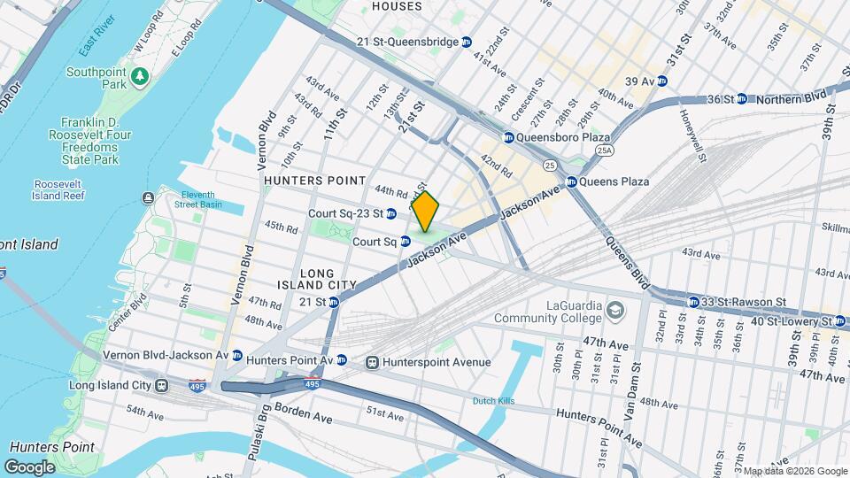 3 Court Sq | Rentals in Queens, NY