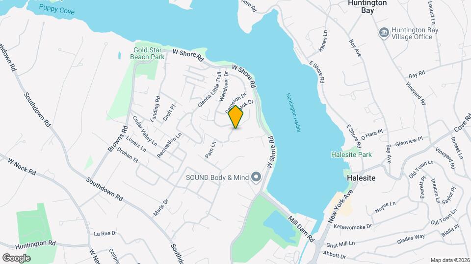 39 Anoatok Dr | Rentals in Huntington, NY