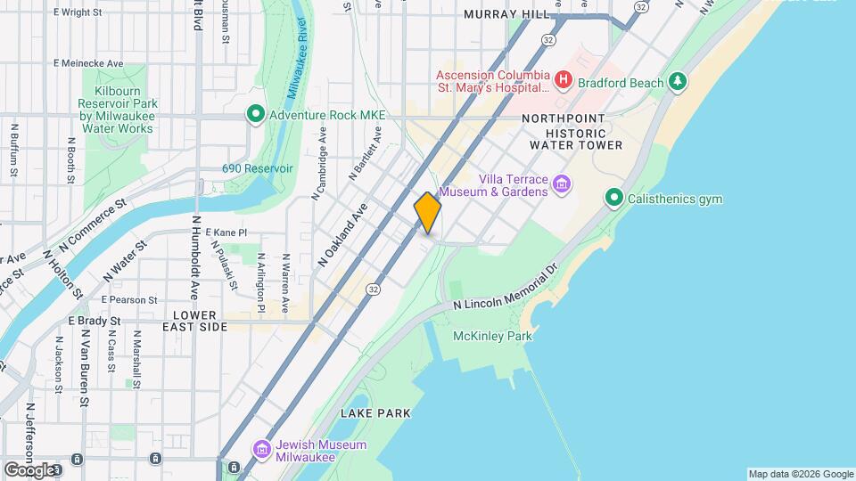 The Commodore Apartments | Milwaukee, WI Apartments For Rent