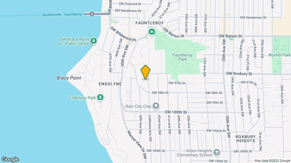 9627 California Ave SW | Rentals in Seattle, WA