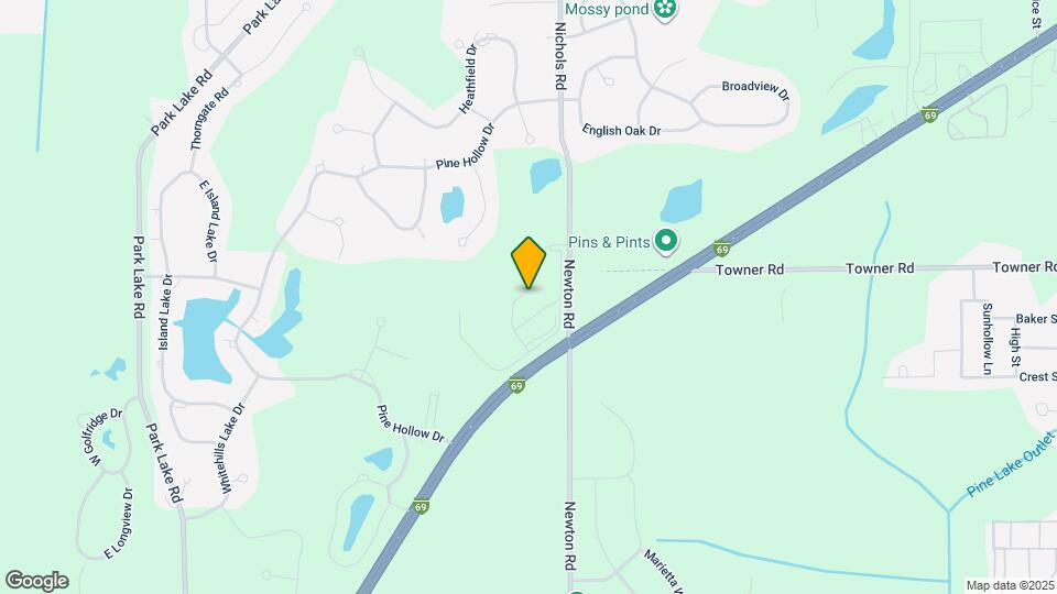 Newton Place Apartments in Haslett, MI | ApartmentHomeLiving.com