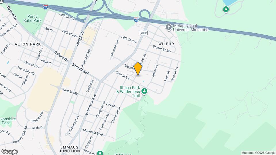 Lehigh Square Apartments in Allentown, PA | ApartmentHomeLiving.com