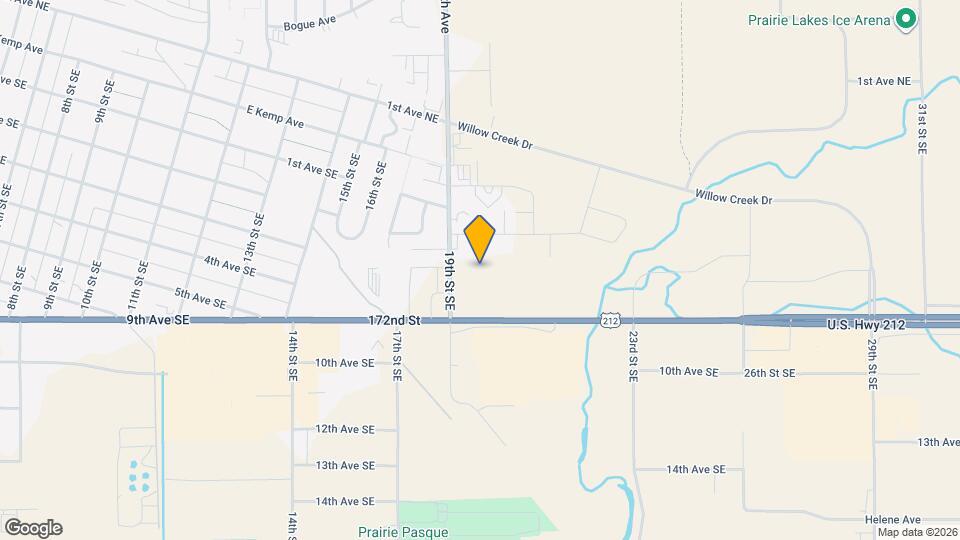 The Oaks Apartments in Watertown, SD | ApartmentHomeLiving.com