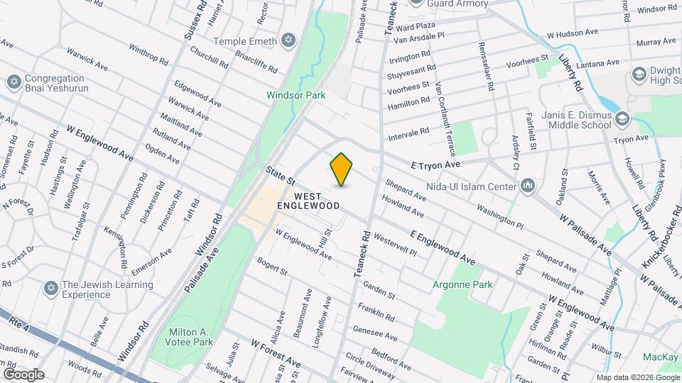 1479 E Terrace Cir | Rentals in Teaneck, NJ