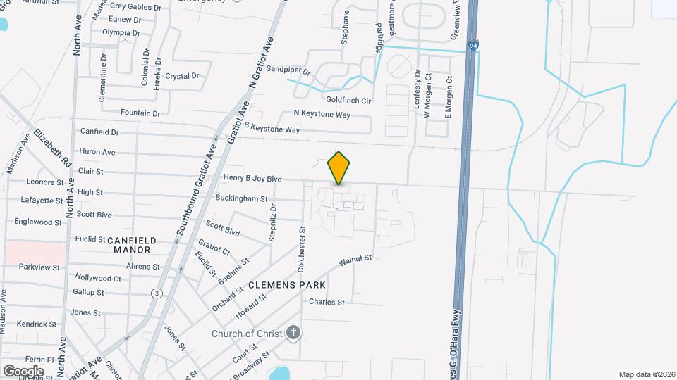 Clemens Court Apartments | Clinton Township, MI Apartments For Rent