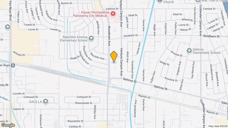 Sunset Pointe Apartments in Panorama City, CA | ApartmentHomeLiving.com