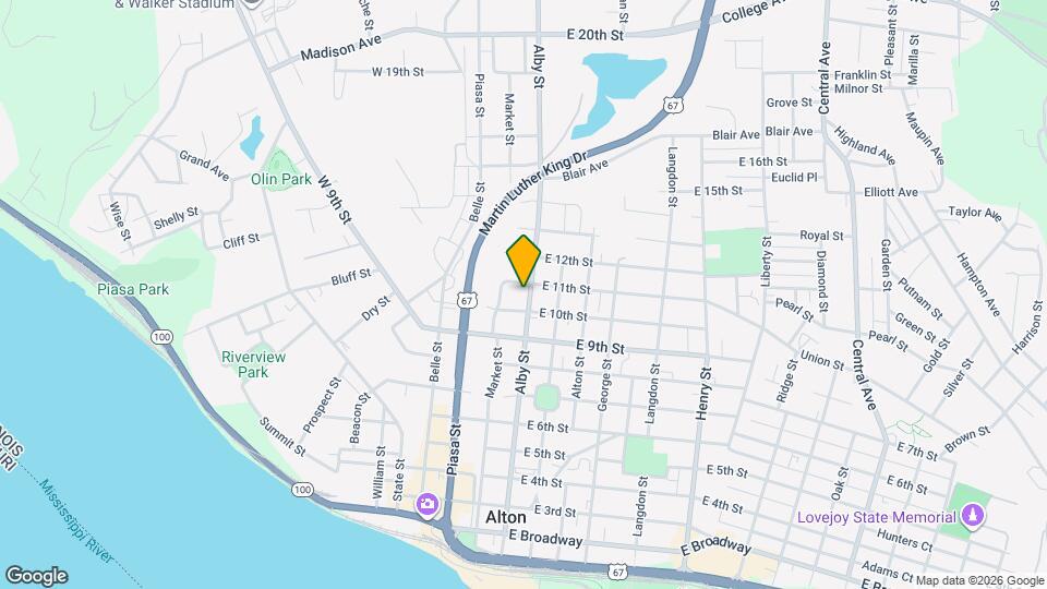 1018 Alby St | Rentals in Alton, IL