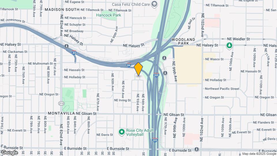 9307 NE Holladay St | Rentals in Portland, OR