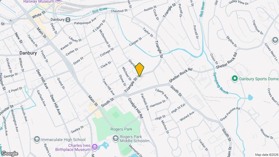 32 Triangle St | Rentals in Danbury, CT